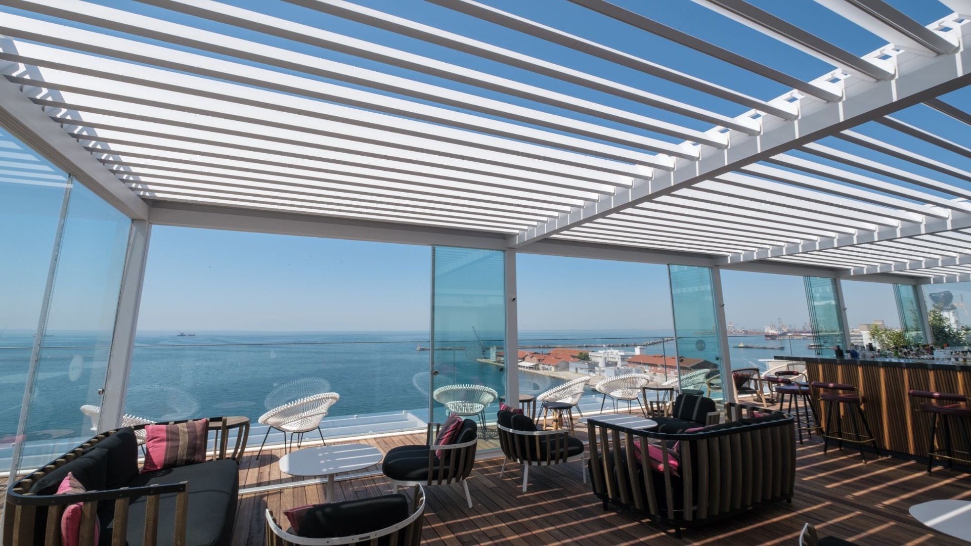Όλυμπος Νάουσα | GLM Outdoor Solutions | GLM | Pergolas & Outdoor Solutions